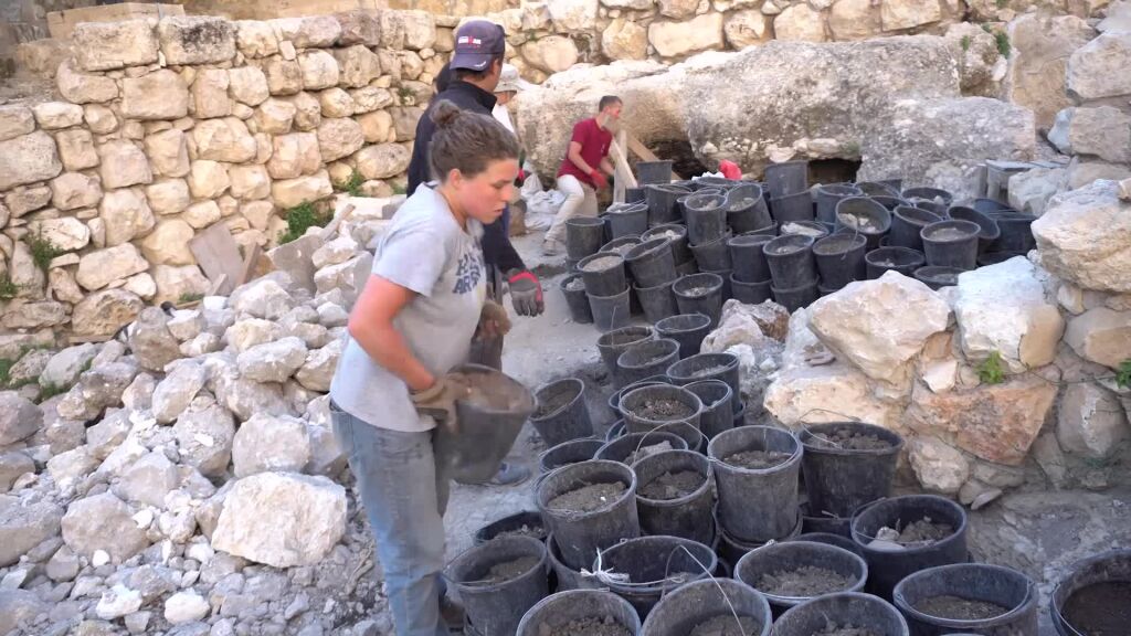 Dozens of Coins From Final Year of Jewish Revolt Discovered in Ophel ...