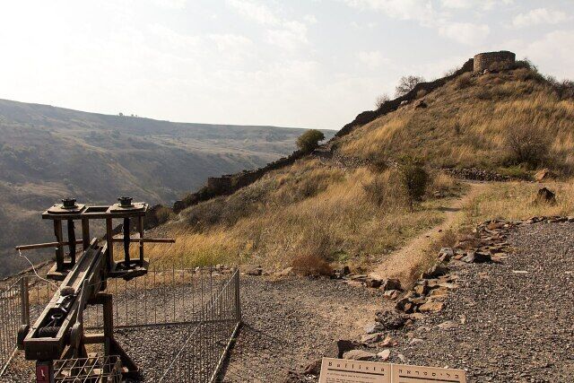 New Study of Roman Ballista Stones Confirms Josephus's Account of the ...